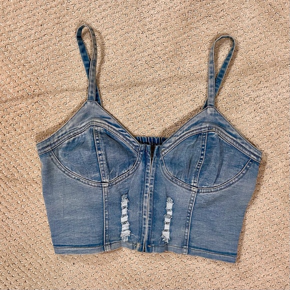 Hot & Delicious | Tops | Hot Delicious Denim Zip Front Crop Top | Poshmark